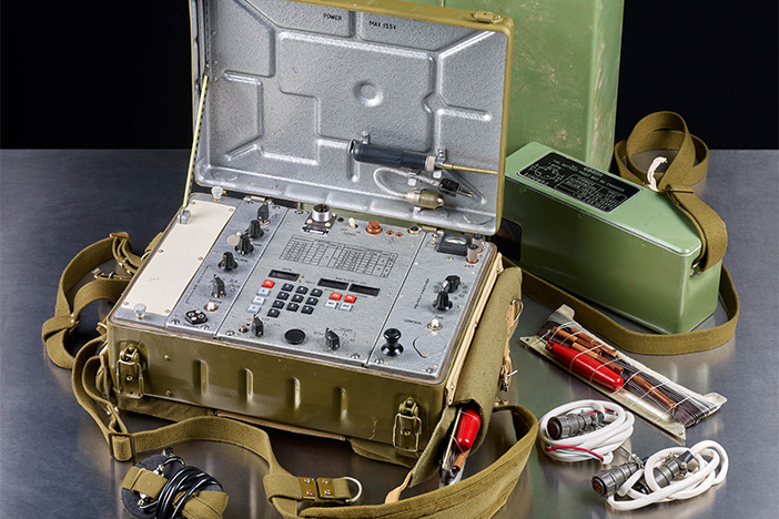 'Factory-fresh' Soviet spy radio discovered in German forest | Military ...