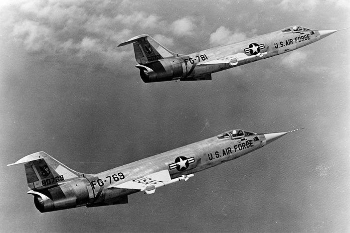 Back to the Drawing Board: the Lockheed F-104 Starfighter | Military ...